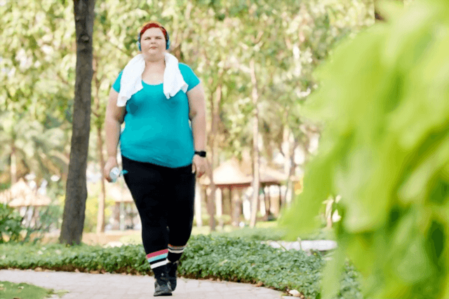 Top 15 Best Walking Shoes for Overweight Walkers in 2020 - Hoodmwr