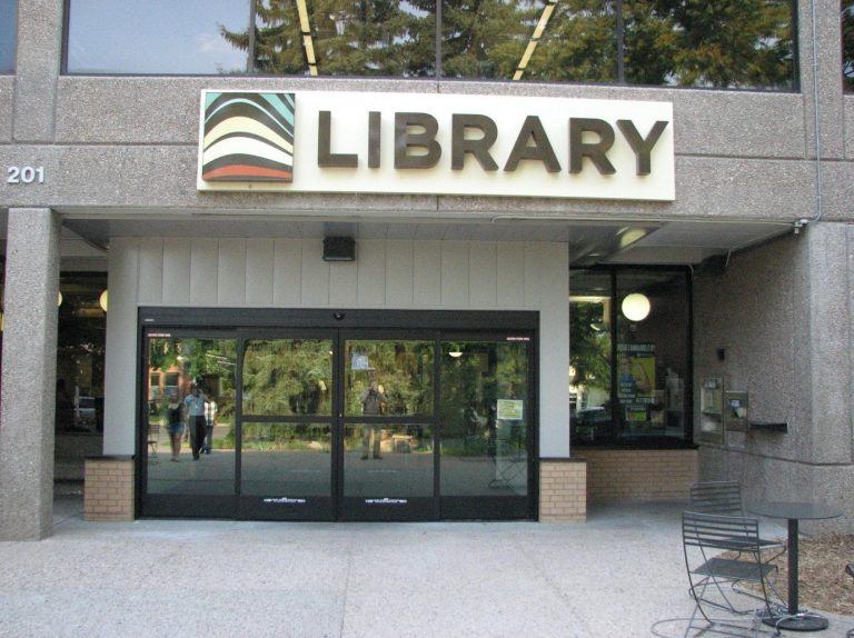 15 US Military Libraries near Army Base - Hood MWR