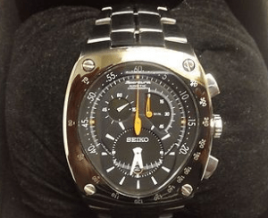 Kinetic Watch: What is It and How Does it Work?