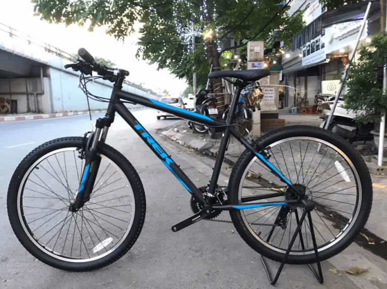 The Ultimate Guide to Trek 820 Mountain Bike - Hood MWR