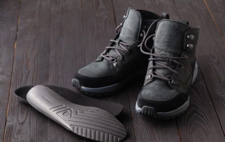 10 Ways to Dry Wet Work Boots Fast - Hood MWR