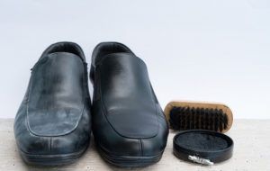 5 Steps To Repair Cracked Leather Boots