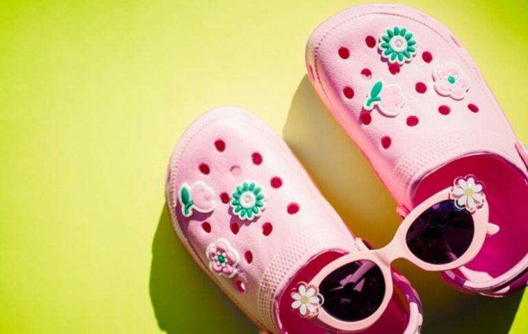 3 Simple Tricks To Shrink Crocs - Hood MWR