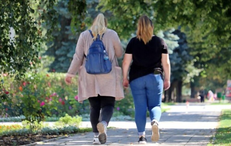 Why Do Fat People Waddle? Waddling And Body Mechanics - Hood MWR