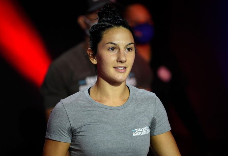 30 Beautiful UFC Female Fighters In The World - Hood MWR