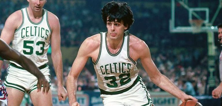 30 Greatest White Basketball Players Throughout History - Hood MWR