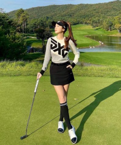 Outfits To Wear When Playing Golf at Top Golf 2022 - Hood MWR