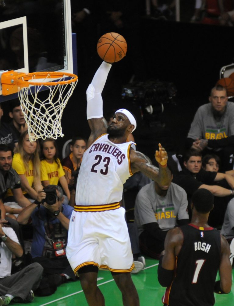 LeBron James – How Tall Is He And His Height Growth History?