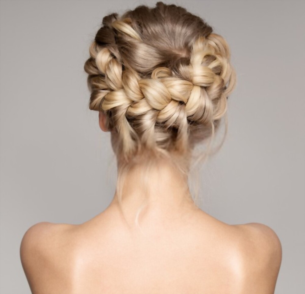 13 Beautiful Side Braid Bun Hairstyles 2022 - Hood MWR