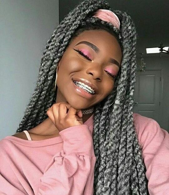 15 Cool Box Braids Hairstyle In Silver Grey Color - Hood MWR