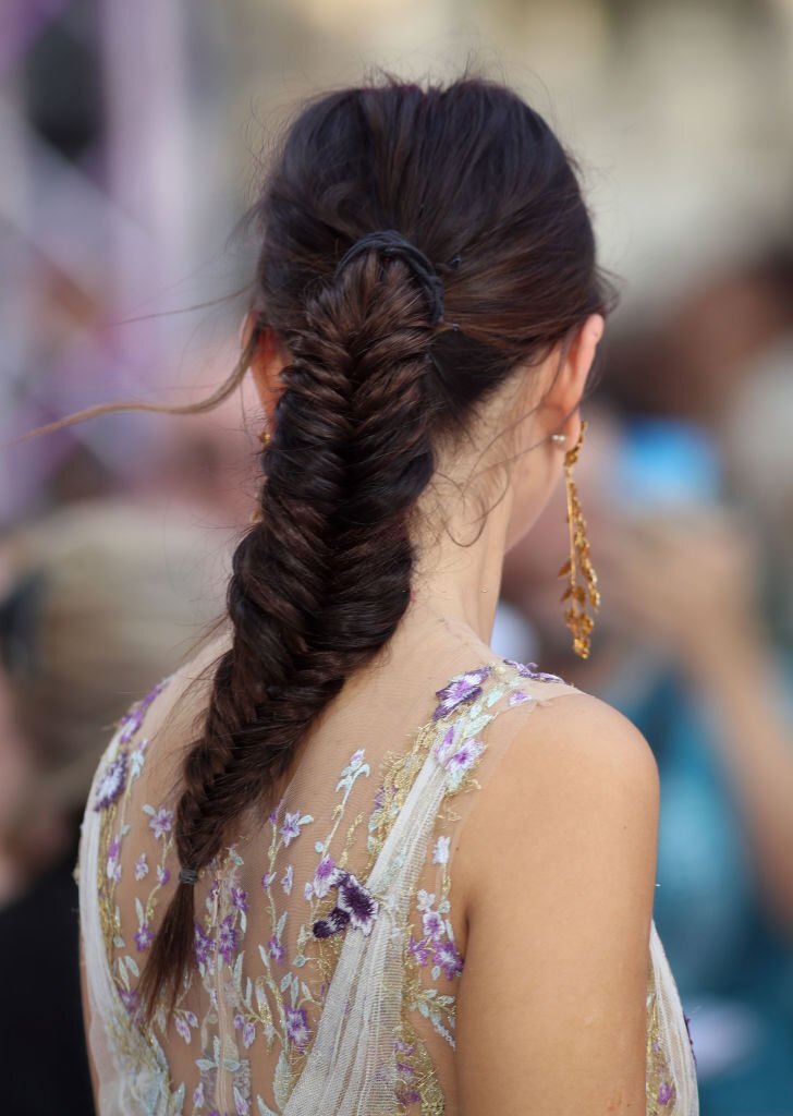 11 Adorable Side Fishtail Braid Hairstyles 2022 - Hood MWR