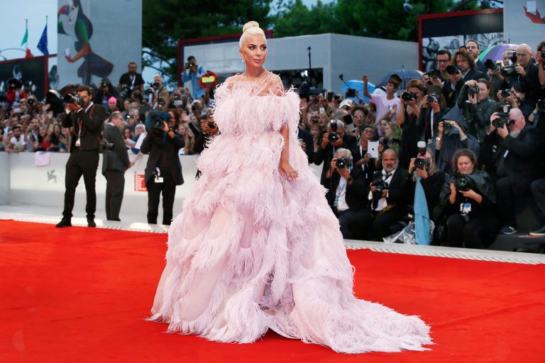 Lady Gaga Height: How Tall is American Singer-Songwriter? - Hood MWR