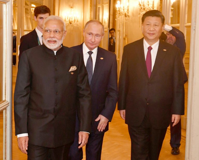 Vladimir Putin Height: How Tall is The President of Russia? - Hood MWR
