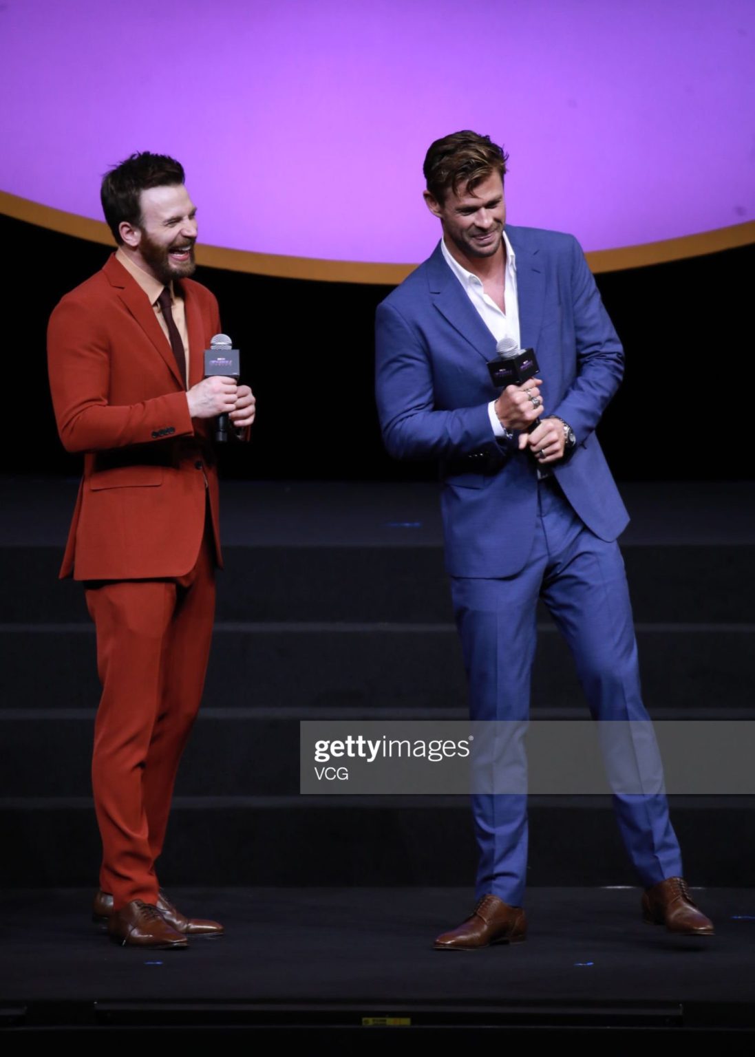 Chris Evans Height: How Tall is 44-year-old American Actor? - Hood MWR