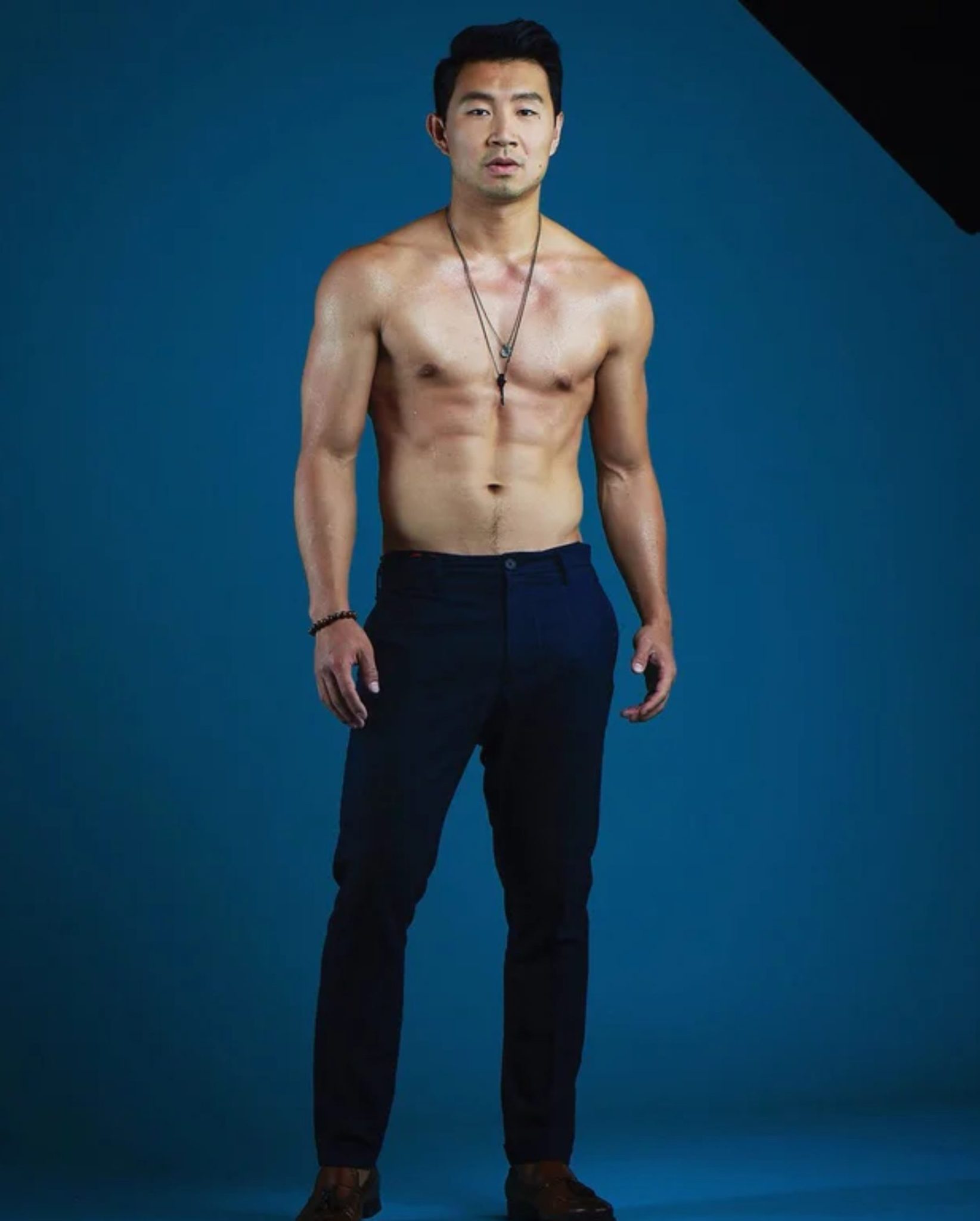 Simu Liu Height: How Tall is the Canadian Actor? - Hood MWR