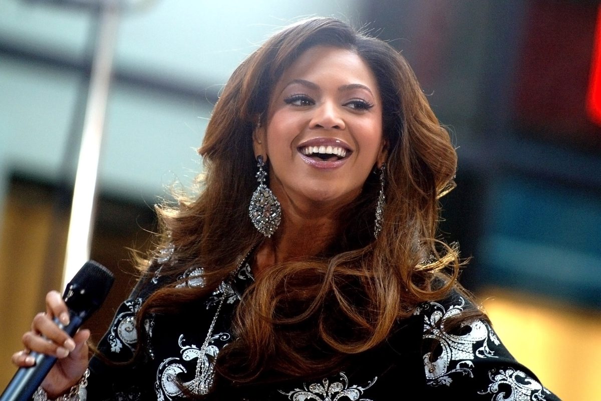 Beyoncé Giselle Knowles-Carter Height: How Tall is The American Singer ...