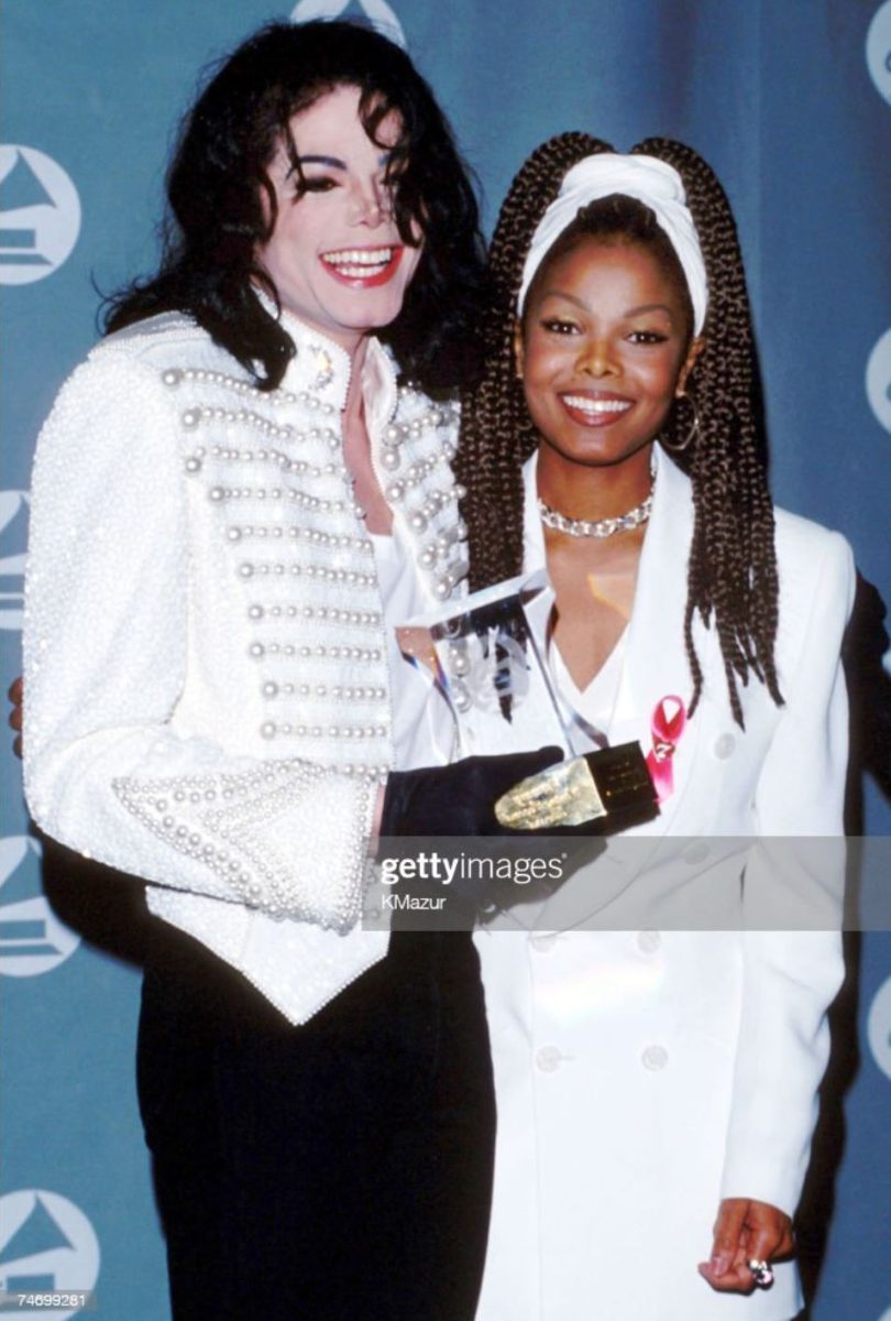 Michael Jackson Height: How Tall is The King of Pop? - Hood MWR