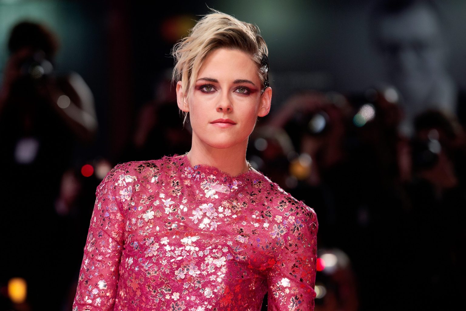 21 Gorgeous Celebrities With Green Eyes - Hood MWR