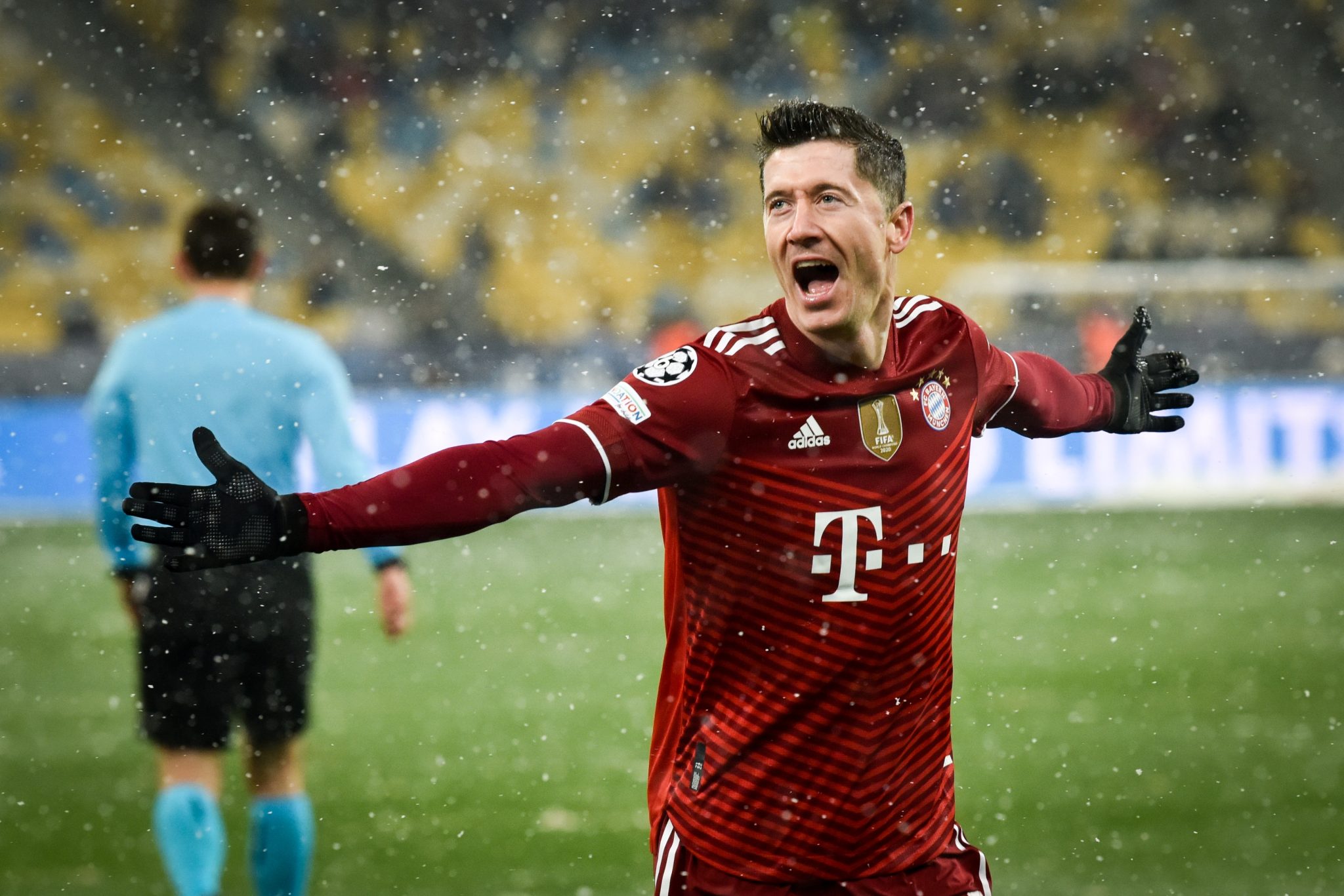 20 Best Soccer Players Of All Time - Hood MWR