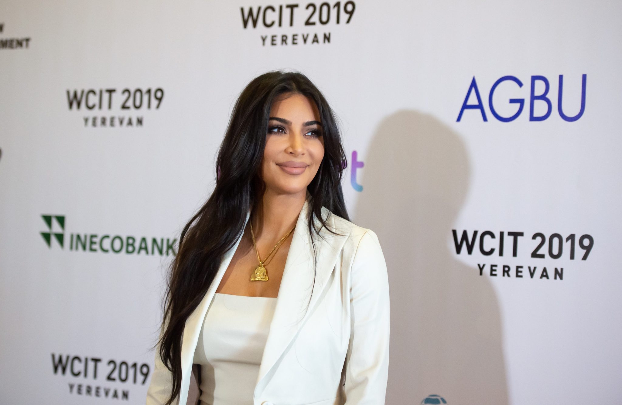 Kim Kardashian Height: How Tall is The American Socialite?