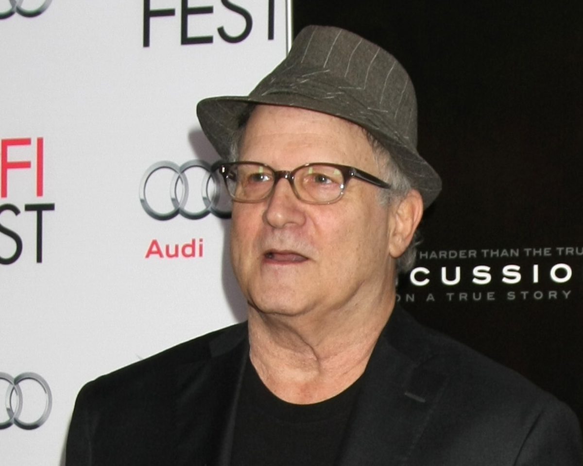 Top 20 Best Male Stand Up Comedians of The 70s - Hood MWR