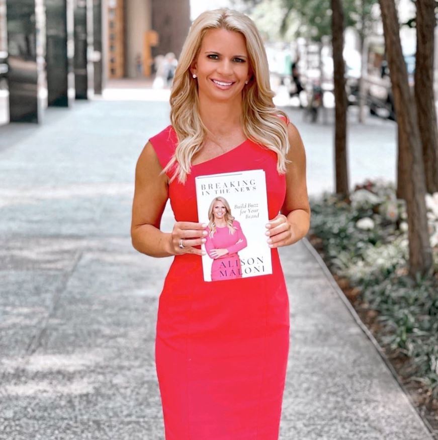 20+ Most Famous Newsmax TV Female Reporters - Hood MWR 20+ Most Famous Newsmax TV Female Reporters - Hood MWR