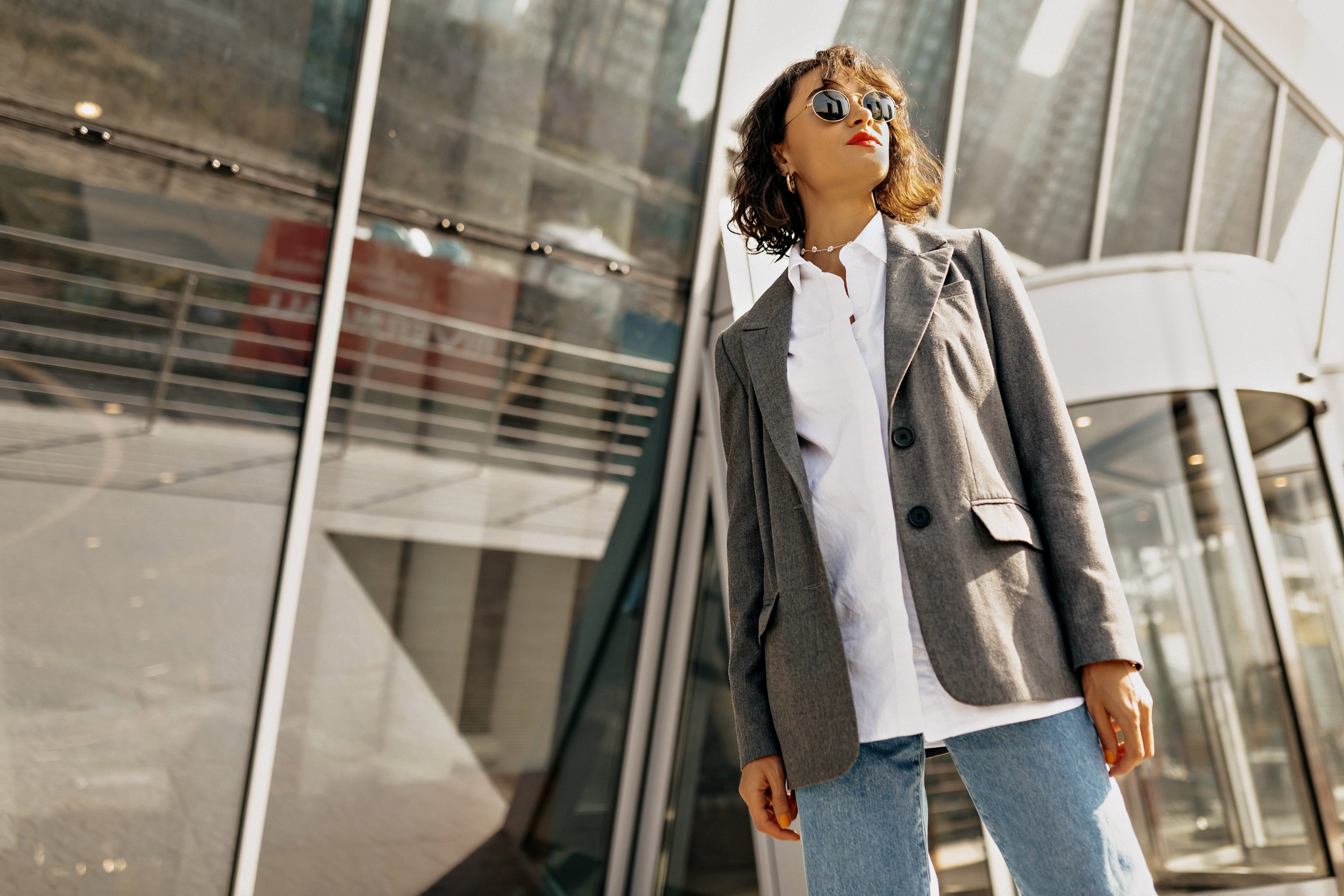 Chic Fashion: What The Differences Between Fashion And Style - Hood MWR