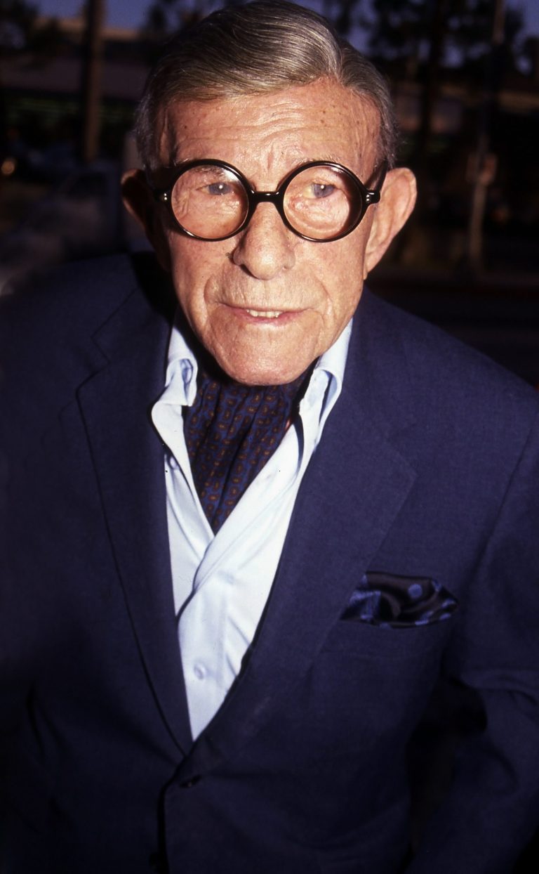 Top 20 Best Male Stand Up Comedians of The 70s - Hood MWR