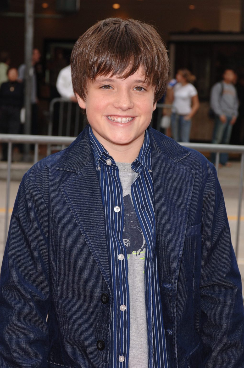 Josh Hutcherson Height: How Tall is The American Actor and Producer ...