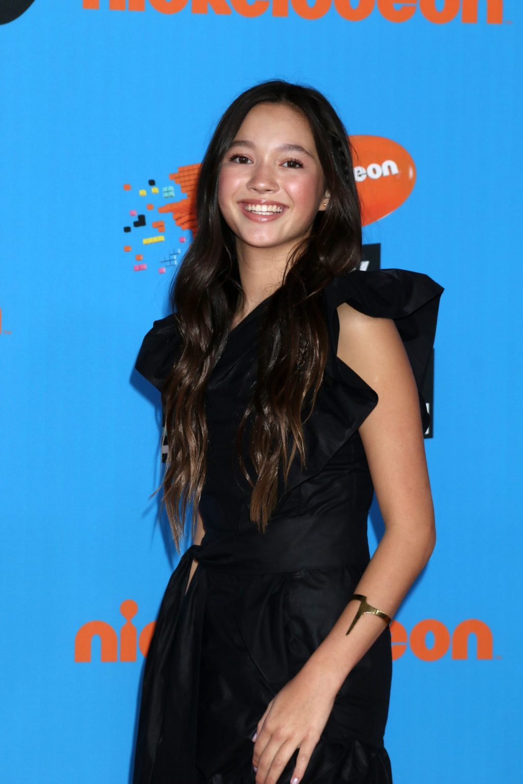 21 Most Beautiful Models Under 25 In 2023