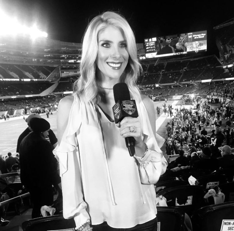 20 Most Talented Female Sports Reporters - Hood MWR