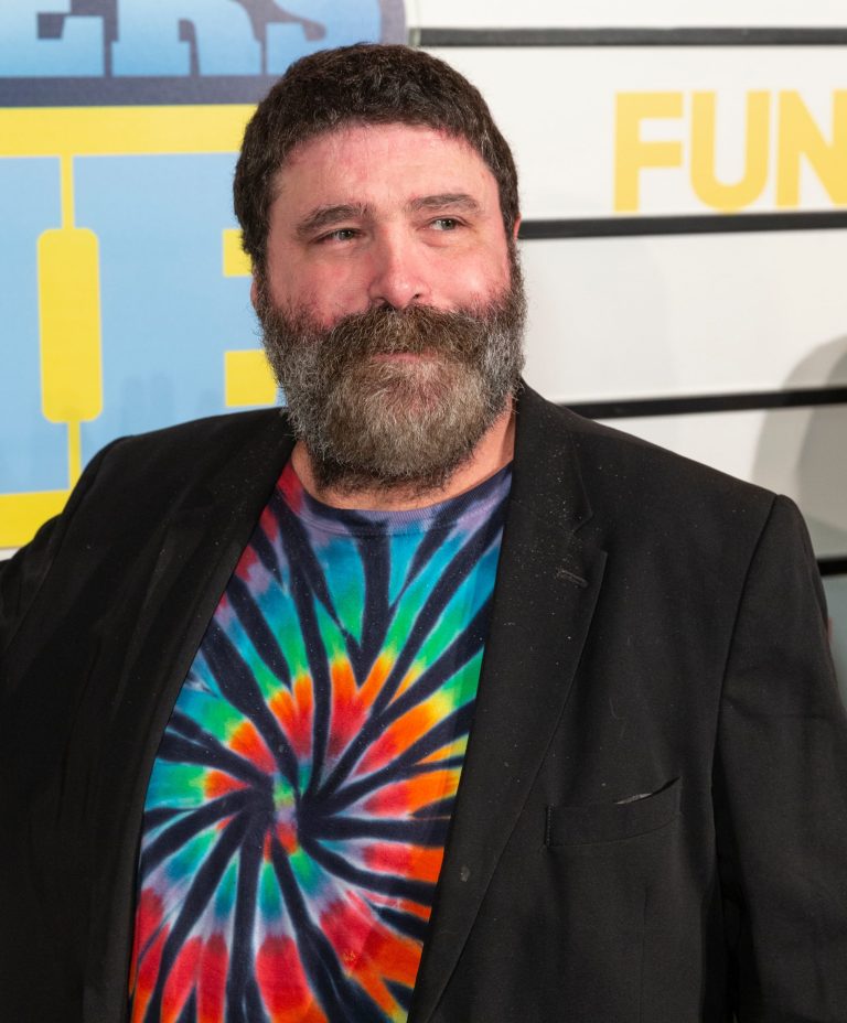 20 WWE Superstars of The 1990s - Hood MWR