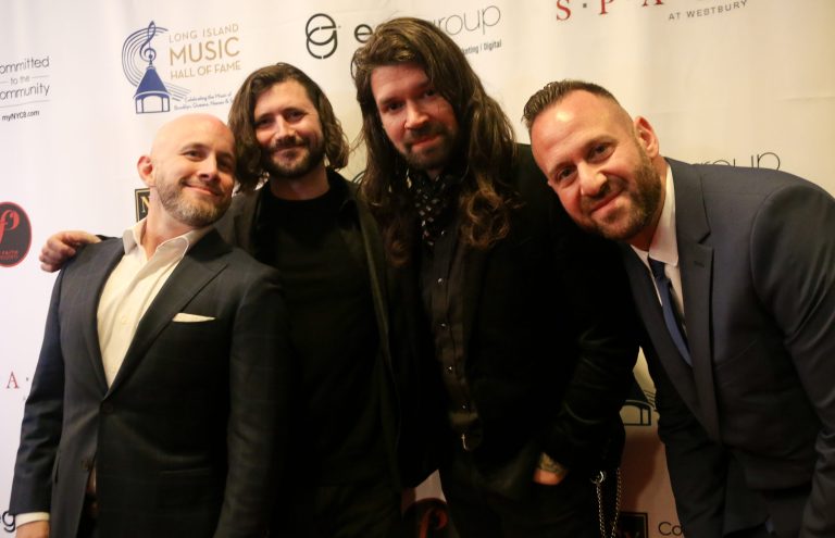 25 Best Emo Bands Of All Time - Hood MWR