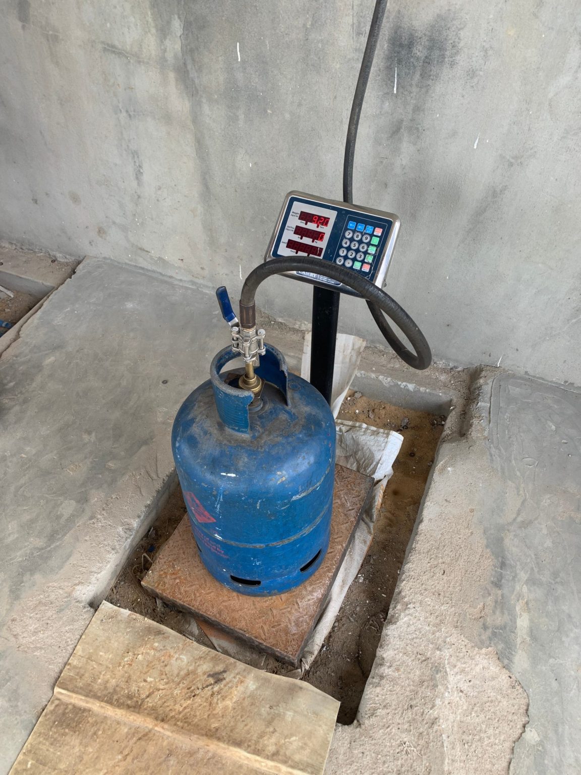 Cylinder Weight And With Gas