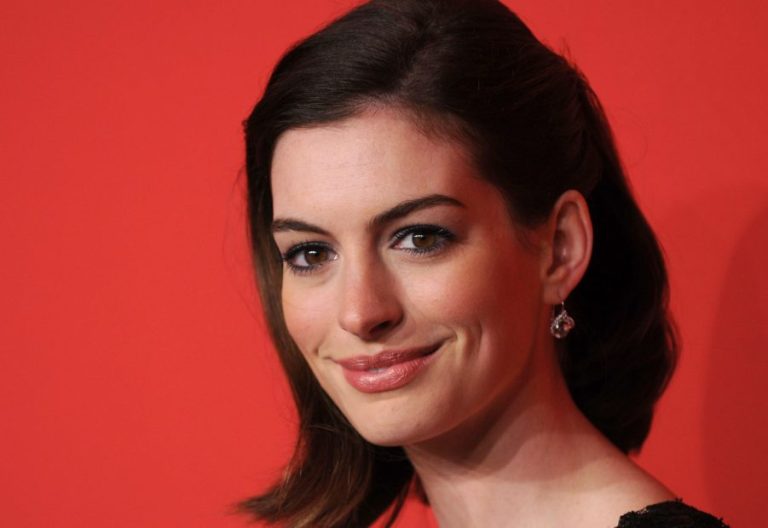 50 Natural Beautiful Celebrities Without Makeup - Hood MWR