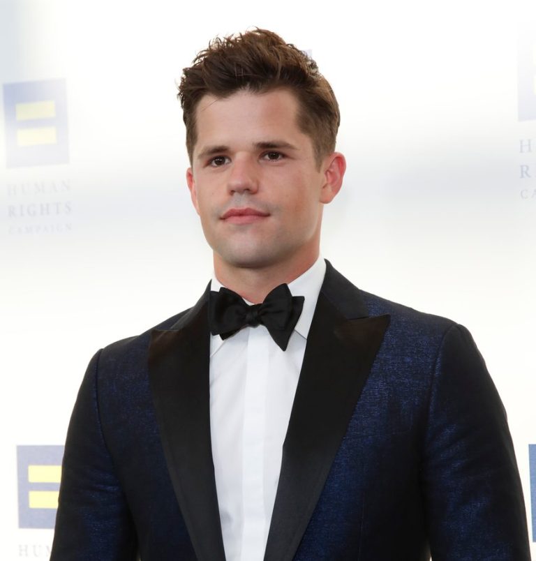Top 50 Famous Gay Actors: List of LGBT Male Celebs - Hood MWR