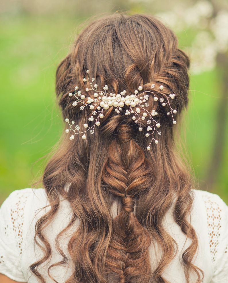 40 Beautiful Fishtail Braid Hairstyle Ideas 2023 - Hood MWR