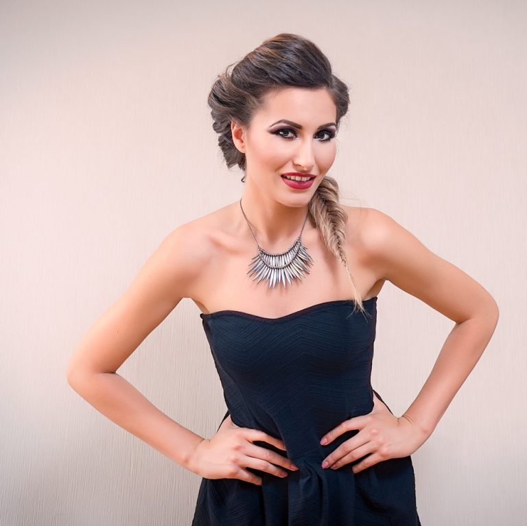 40 Beautiful Fishtail Braid Hairstyle Ideas 2023 - Hood MWR