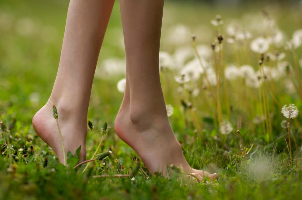 7 Reasons Why Big Toe Hurts When Walking - Hood MWR