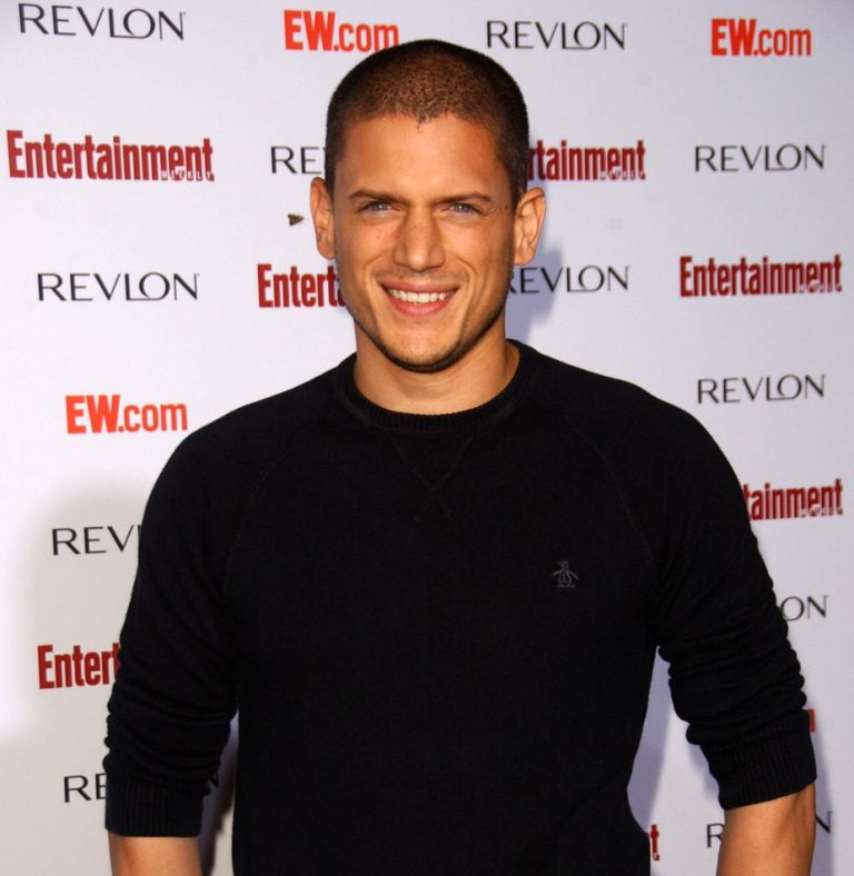 Top 50 Famous Gay Actors: List of LGBT Male Celebs - Hood MWR