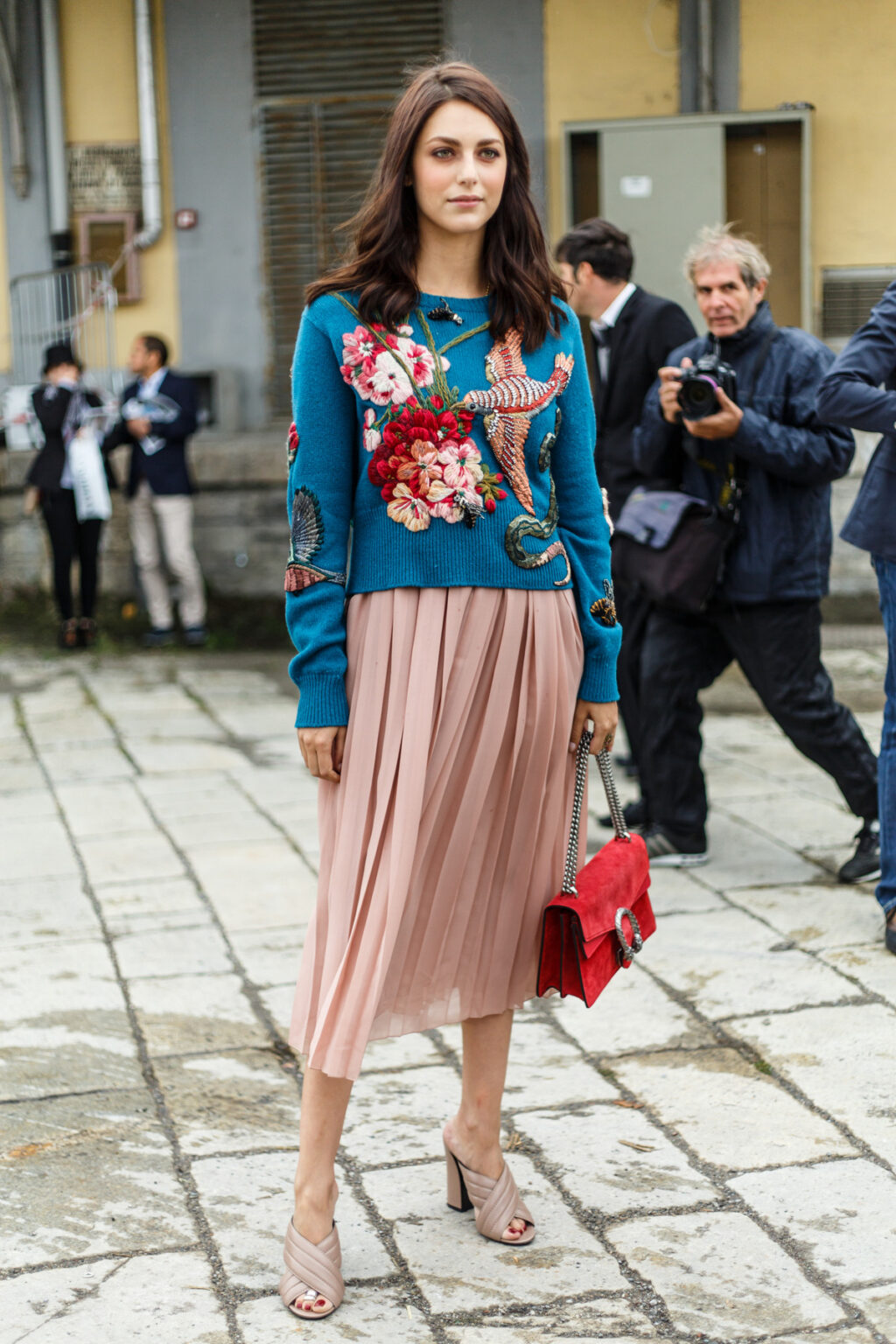 41 Rich Girl Outfits: Stylish & Luxurious Attire Ideas - Hood MWR