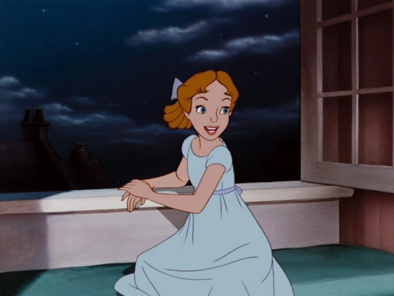 50 Disney Female Characters - Hood MWR