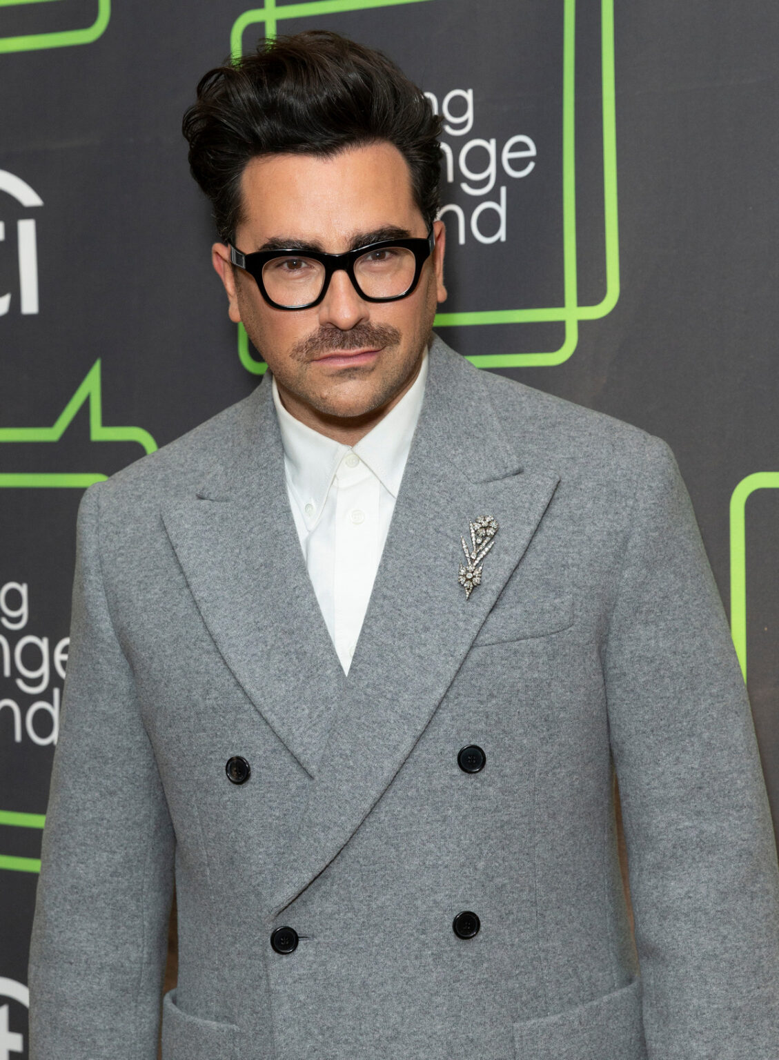 50 Hottest Male Celebrities Wearing Glasses - Hood MWR