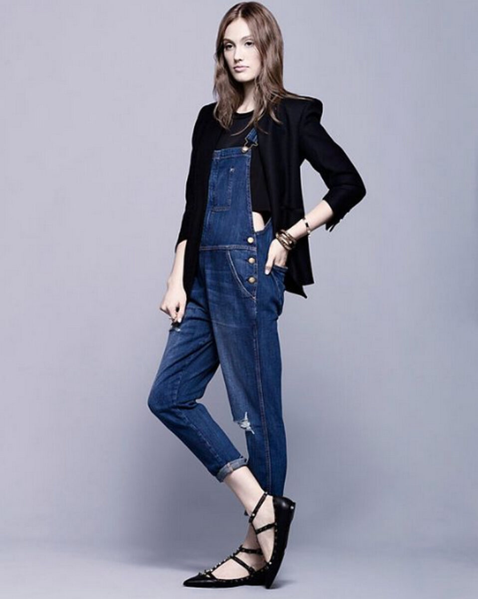 50 Amazing Outfit Ideas to Wear With Overalls - Hood MWR