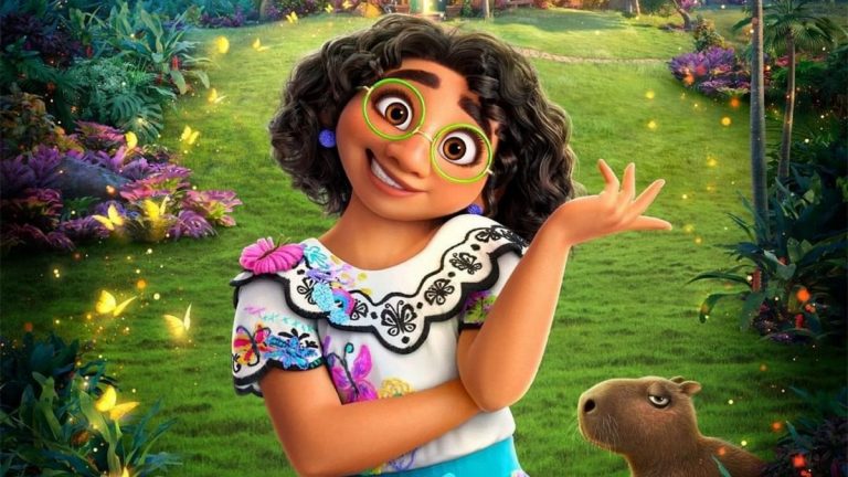 50 Disney Female Characters - Hood MWR