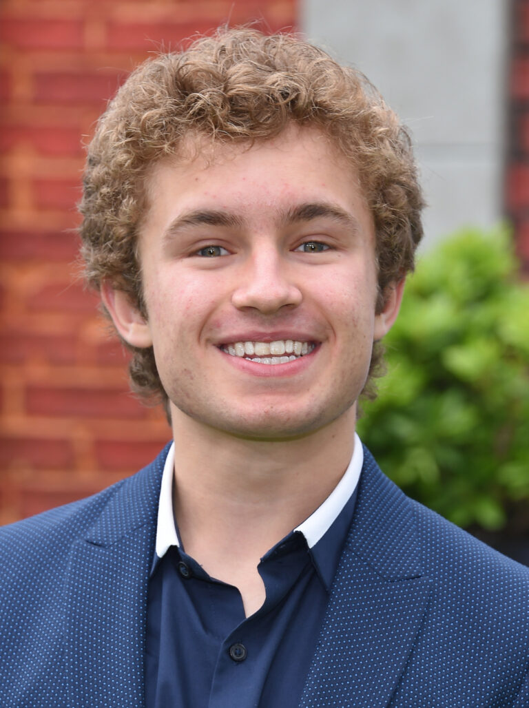 50 Celebrities From Michigan: List of Famous People - Hood MWR