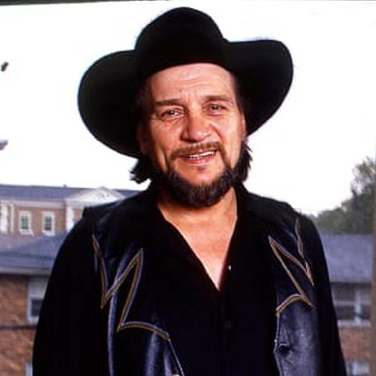 50 Famous People Born In Texas & Celebrities from Texas - Hood MWR