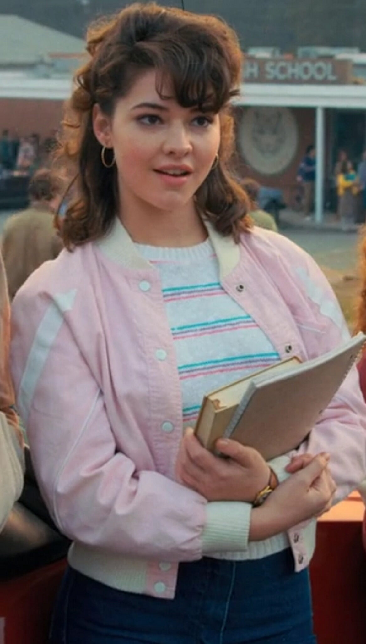 Top 48 Stranger Things Female Characters - Hood MWR