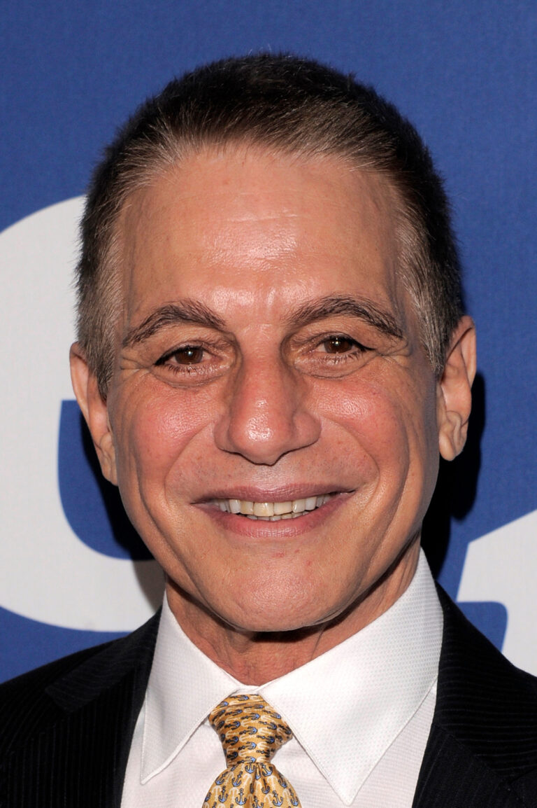 50 Celebrities Who Support the Republican Party - Hood MWR