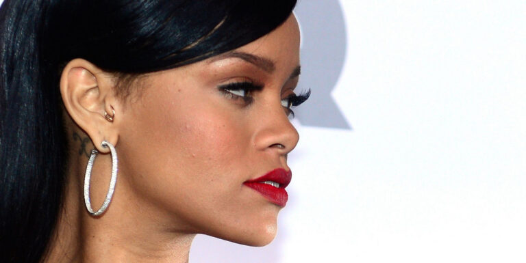 50 Celebrities Who Have Suffered From Acne - Hood MWR